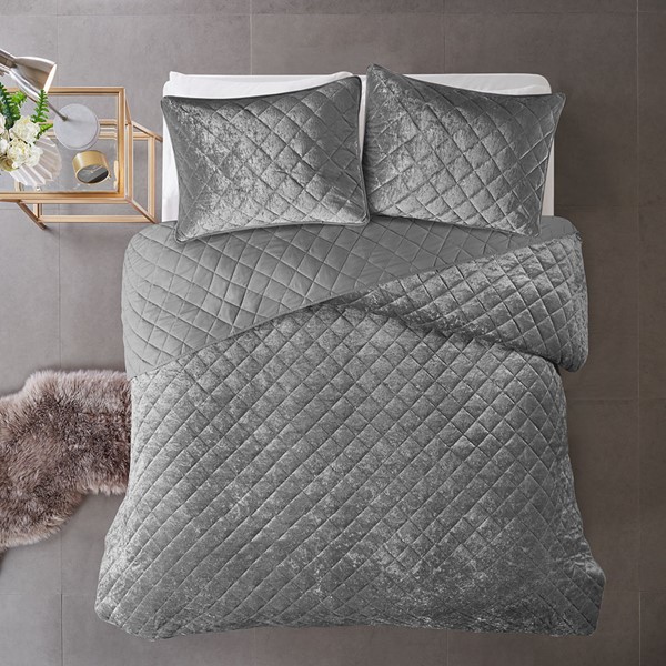 Intelligent Design Felicia Velvet Quilt Set in Grey, Full/Queen ID13 ...