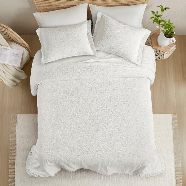 Madison Park Willow Bedspread Set in White, King MP13-8703 – eBedding4You